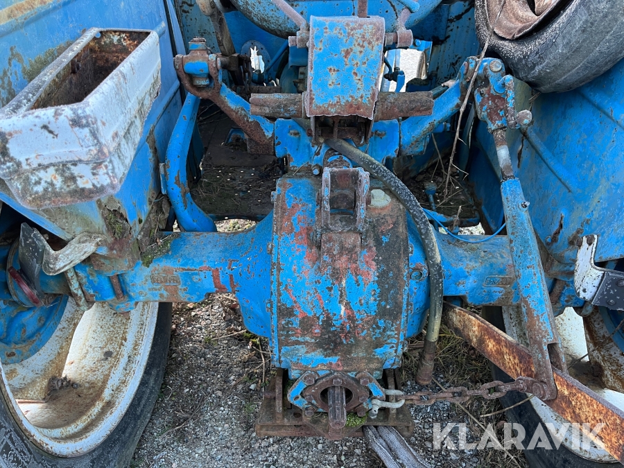 Traktor Ford Dexta, Ekerö, Klaravik auk