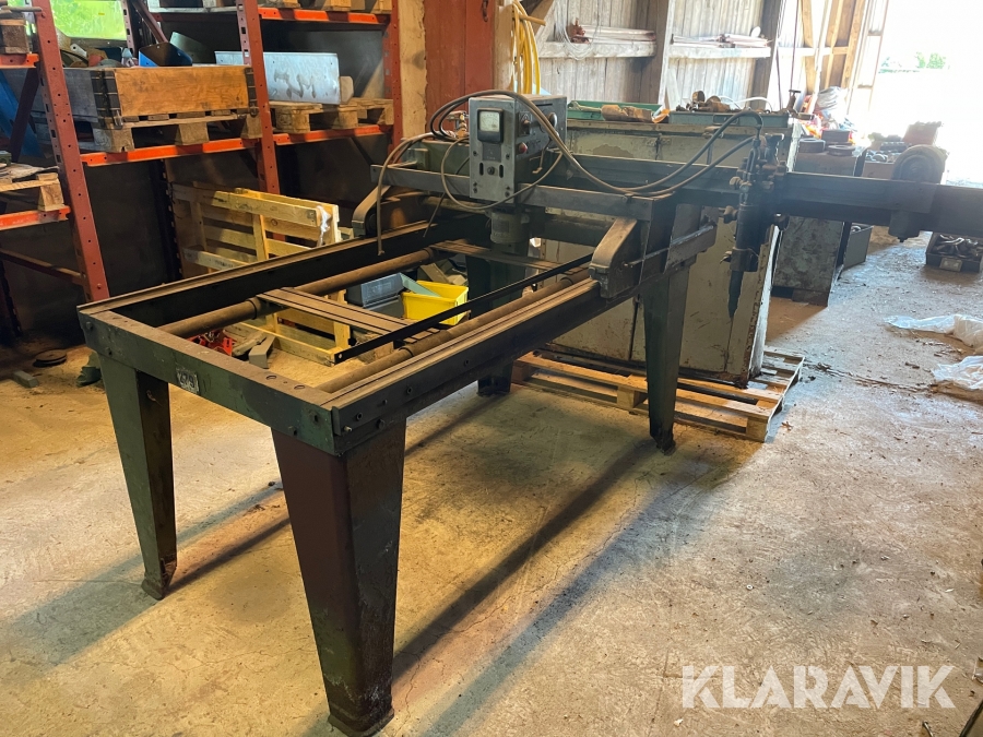 Klaravik Auktioner | Gasskärmaskin Adolf Messer