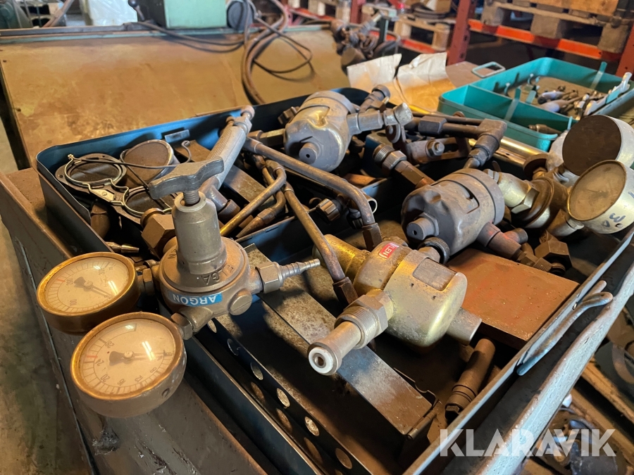 Klaravik Auktioner | Gasskärmaskin Adolf Messer