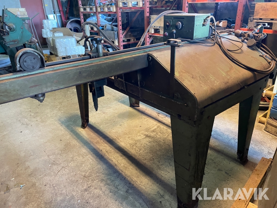 Klaravik Auktioner | Gasskärmaskin Adolf Messer