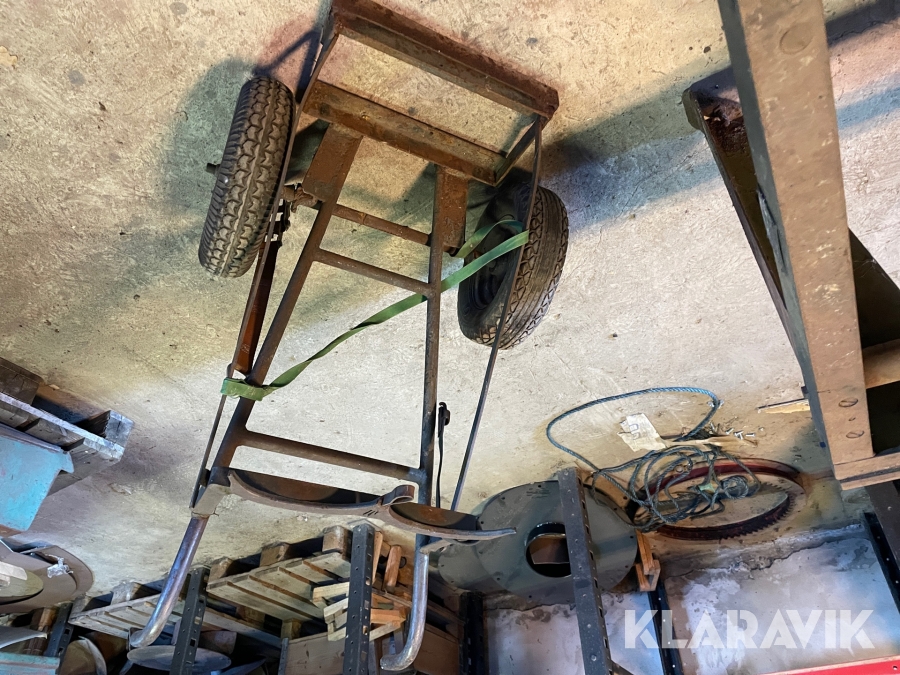 Klaravik Auktioner | Gasskärmaskin Adolf Messer