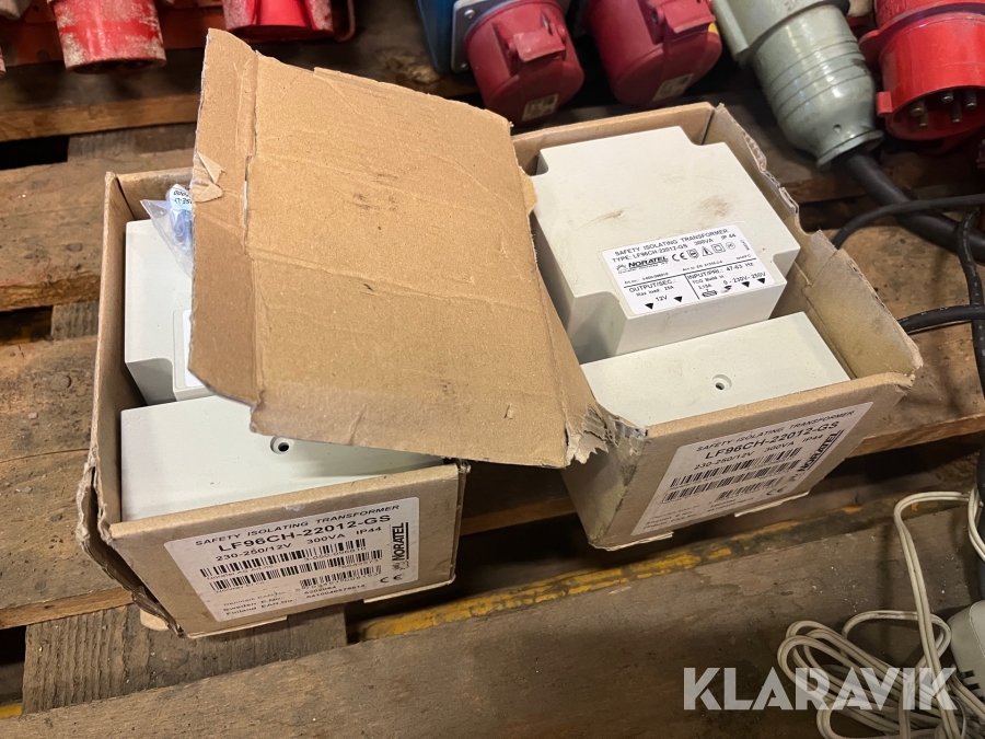 Transformatorer 2 st Noratel 230-250/12V, Nacka, Klaravik au