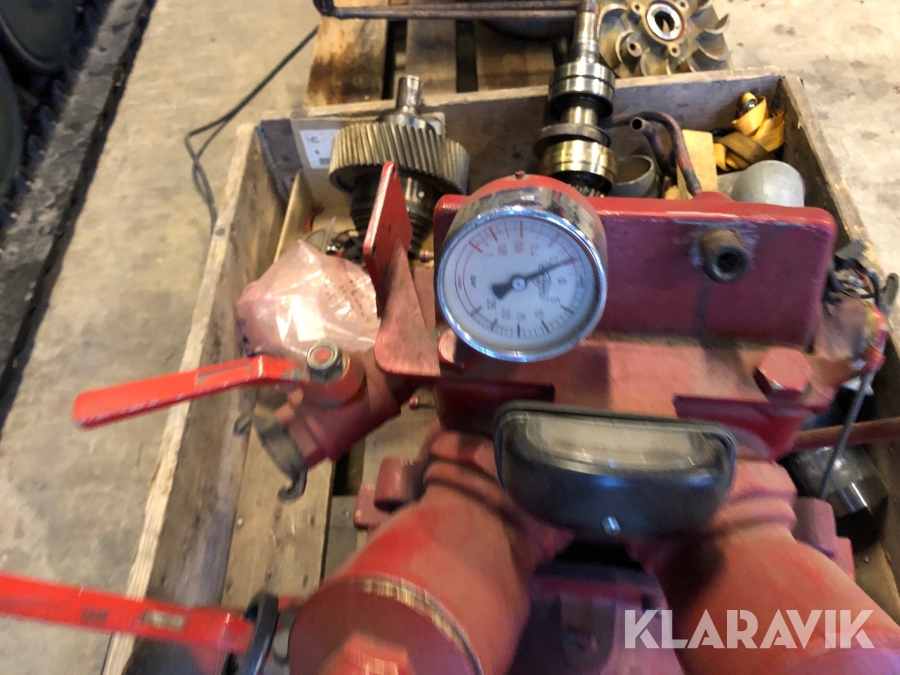 Klaravik Auktioner | Brandpump Wilh Ruberg R30