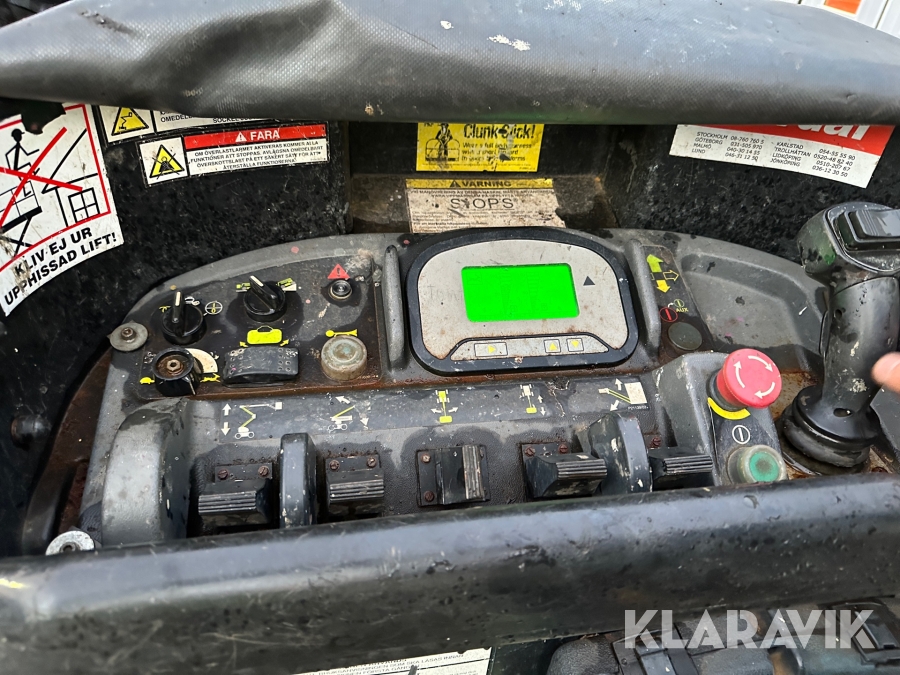 Vikbomslift Nifty HR17 4AW, Svalöv, Klaravik auktioner