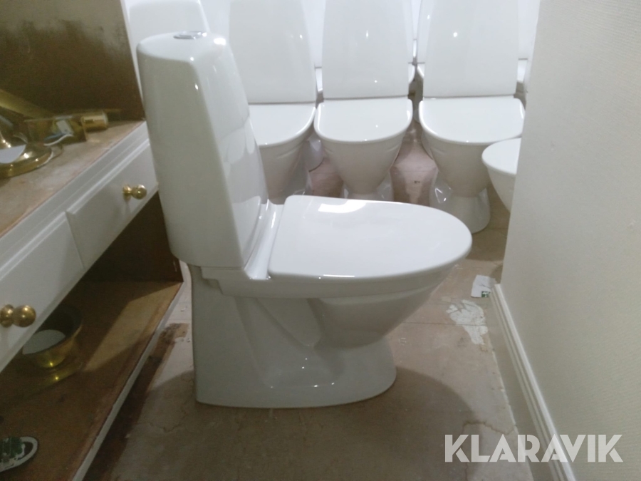 10st Toaletter Ifö, Stockholm, Klaravik auktioner