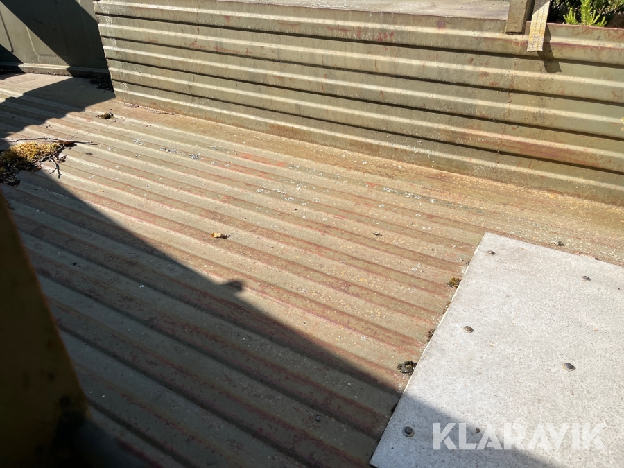 Traktorvagn Bröderna Forss AB, Valdemarsvik, Klaravik auktio