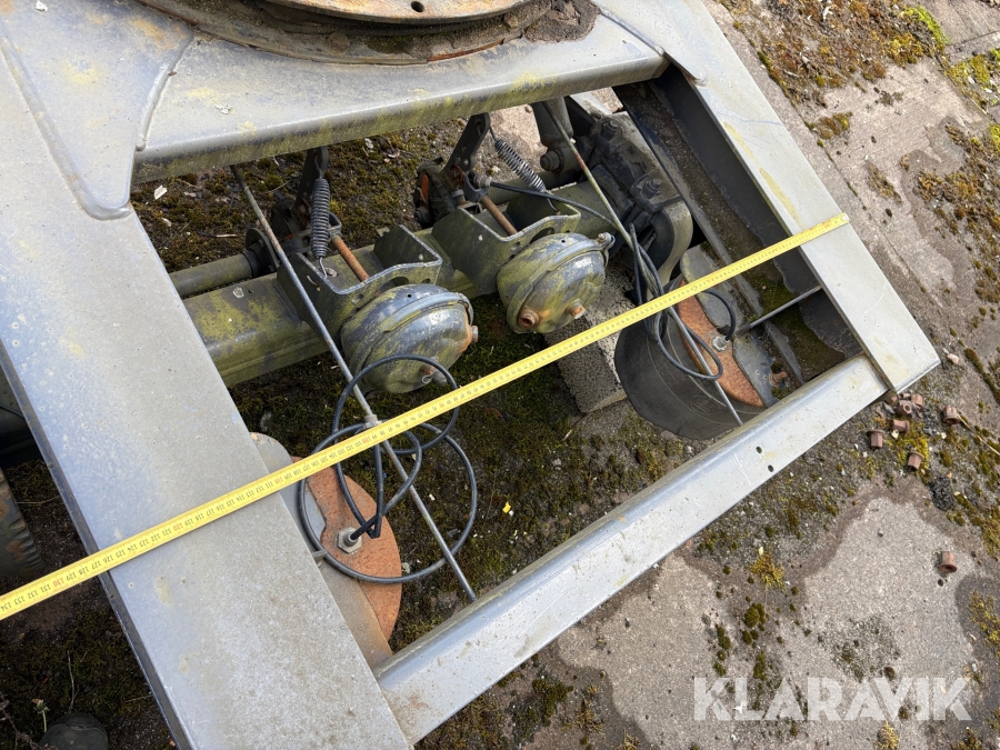 Styraxel/dolly till släp, Falköping, Klaravik auktioner