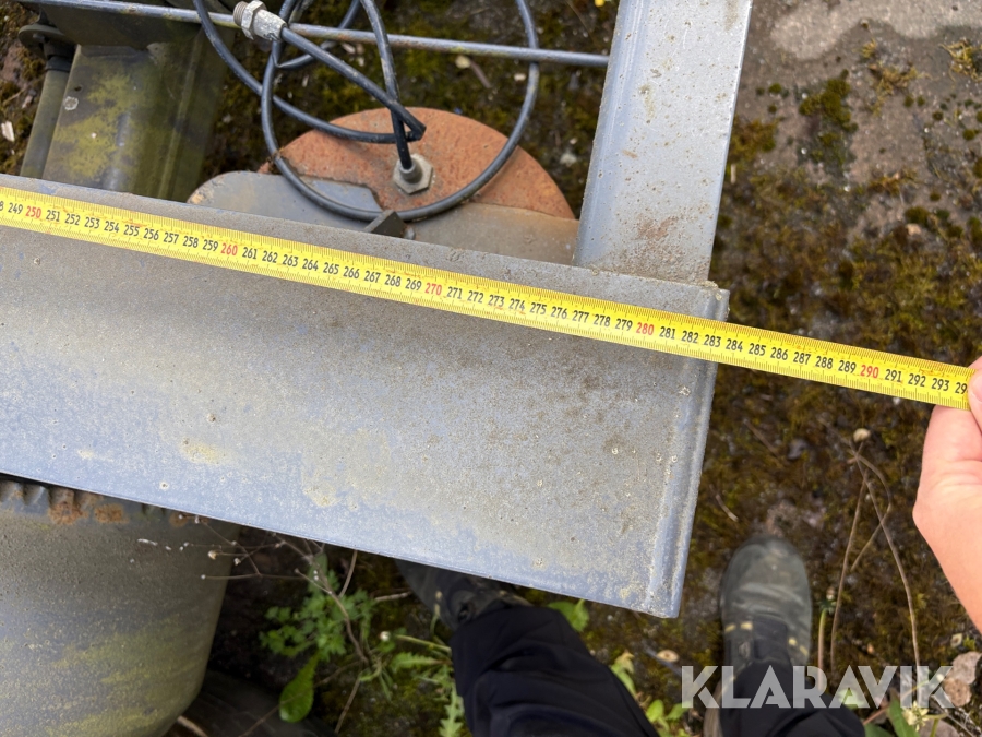 Styraxel/dolly till släp, Falköping, Klaravik auktioner