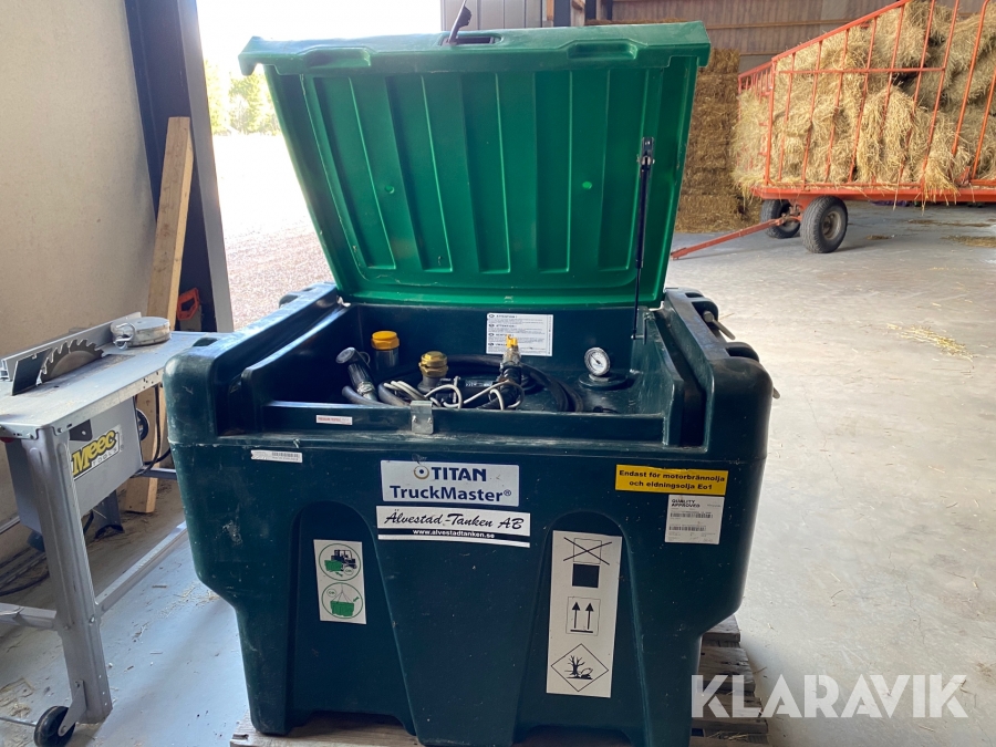 Klaravik Auktioner | Transporttank Titan truckmaster 430 liter