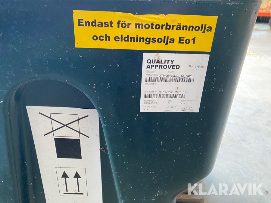 Klaravik Auktioner | Transporttank Titan truckmaster 430 liter