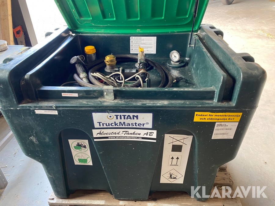 Klaravik Auktioner | Transporttank Titan truckmaster 430 liter