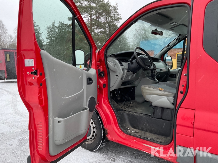 Minibuss Renault Trafic, Säffle, Klarav