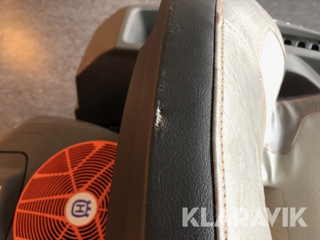 Åkklippare Husqvarna Z 242 F, Gislaved, Klaravik auktioner