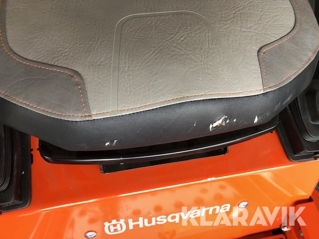 Åkklippare Husqvarna Z 242 F, Gislaved, Klaravik auktioner