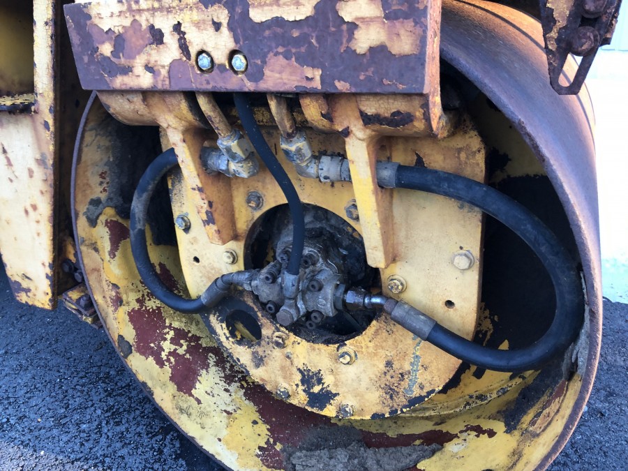 Klaravik Auktioner | Asfaltvält / vibrationsvält DYNAPAC CC101