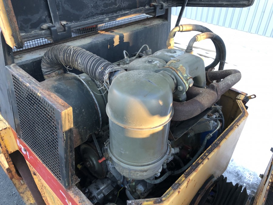 Klaravik Auktioner | Asfaltvält / vibrationsvält DYNAPAC CC101