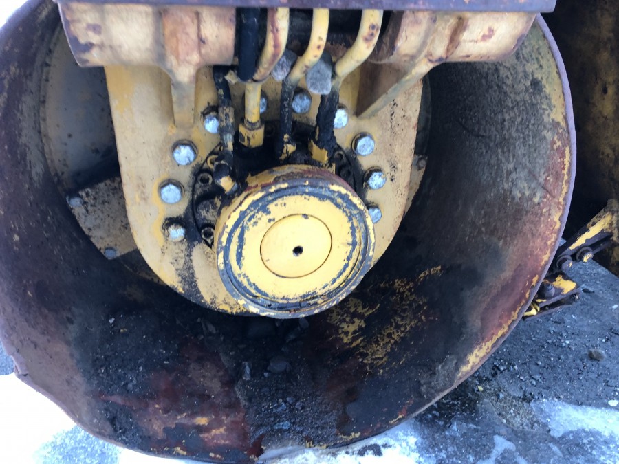 Klaravik Auktioner | Asfaltvält / vibrationsvält DYNAPAC CC101