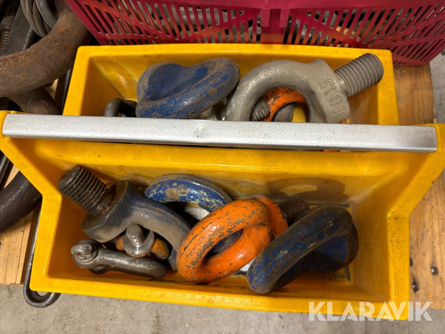 Diverse lyftredskap, Kristianstad, Klaravik auktioner