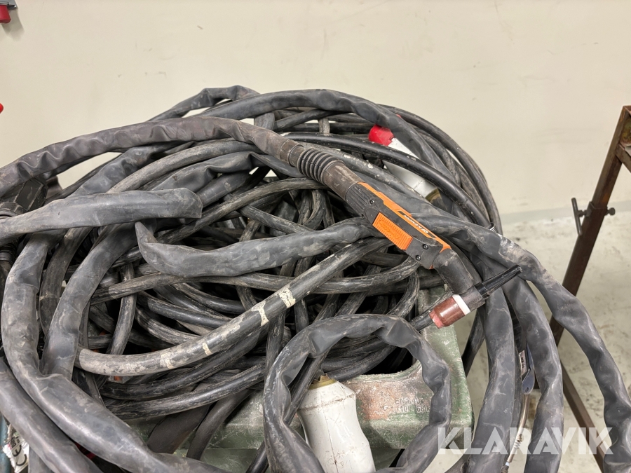 Diverse kablar och handtag för svets, Stockholm, Klaravik au