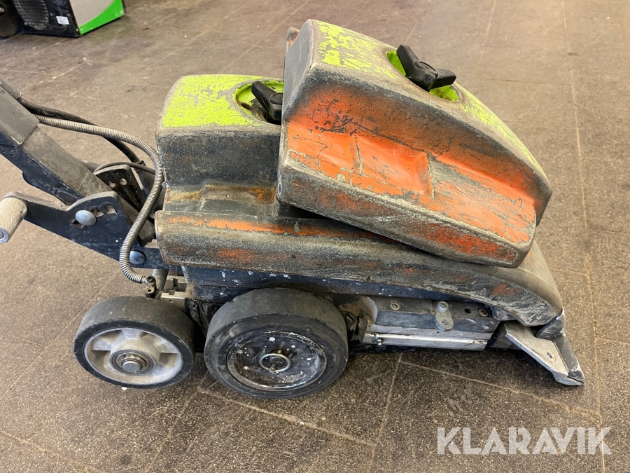 Mattstripper Wolff Turbostripper, Stockholm, Klaravik auktio