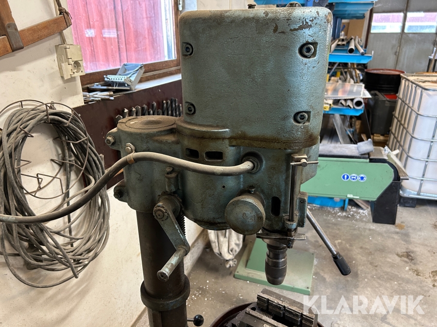 Pelarborr Arboga E 100, Örebro, Klaravik auktioner