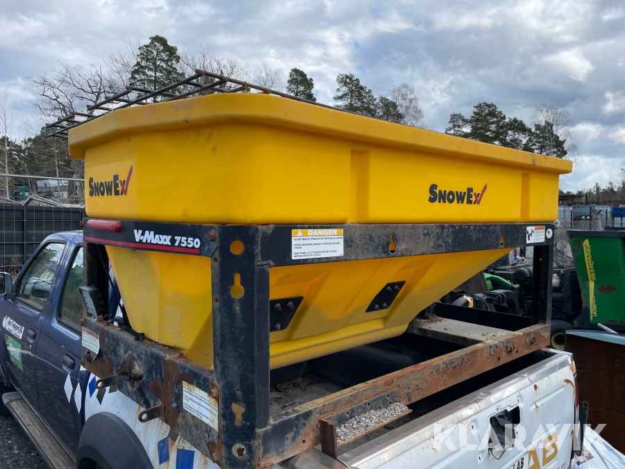 Sandspridare Snowex V maxx 7550, Huddinge, Klaravik auktione