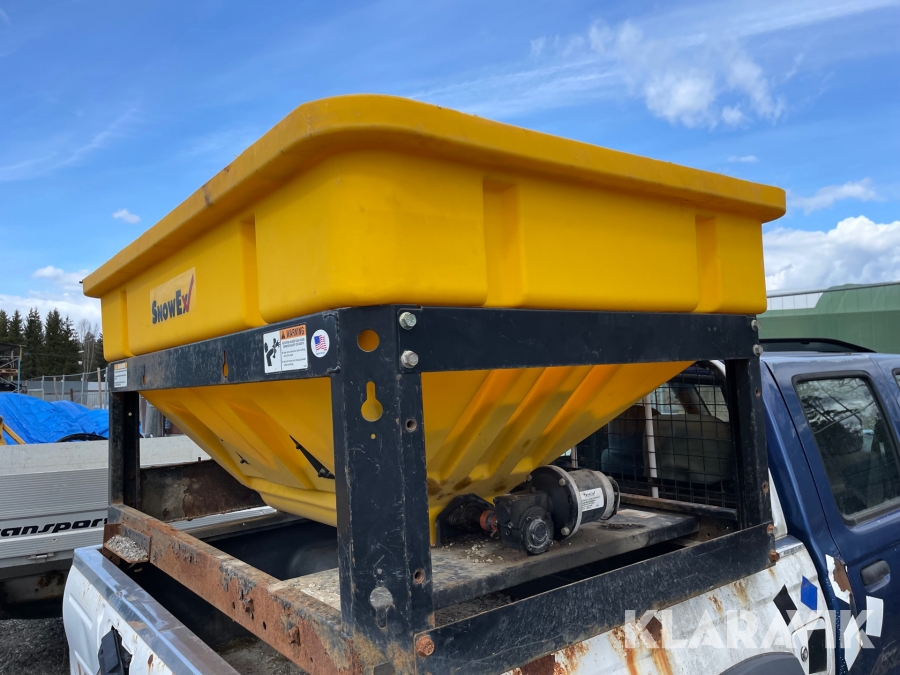 Sandspridare Snowex V maxx 7550, Huddinge, Klaravik auktione