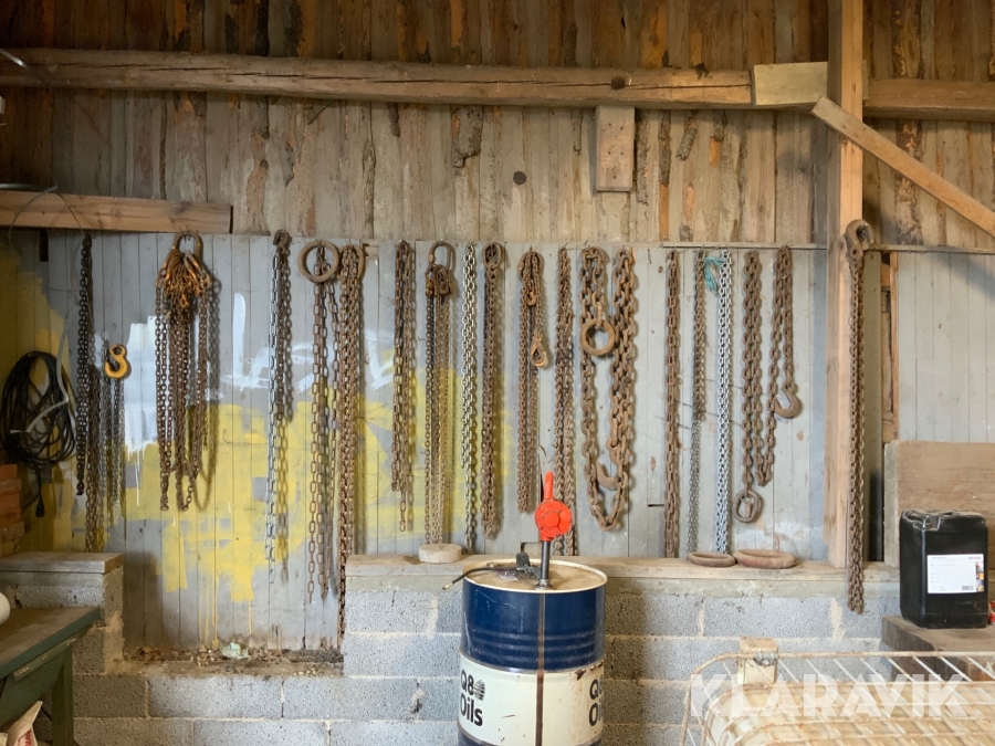 Diverse kättingar och kedjespel, Nykvarn, Klaravik auktione